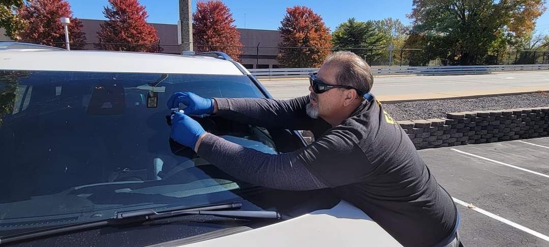 Expert Autoglass Replacement / Repair | GWP Glass Works